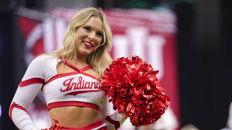 Four major college football programs snubbed by 4-star EDGE in ...