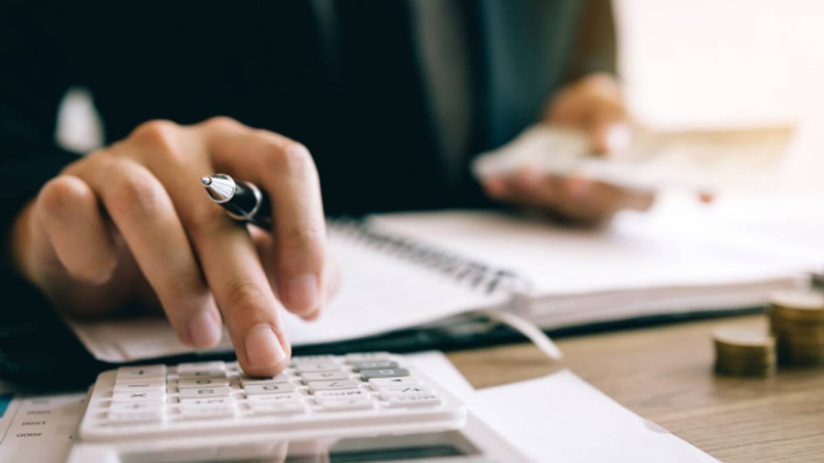 Retirees are turning hobbies into extra income streams. Could these ...