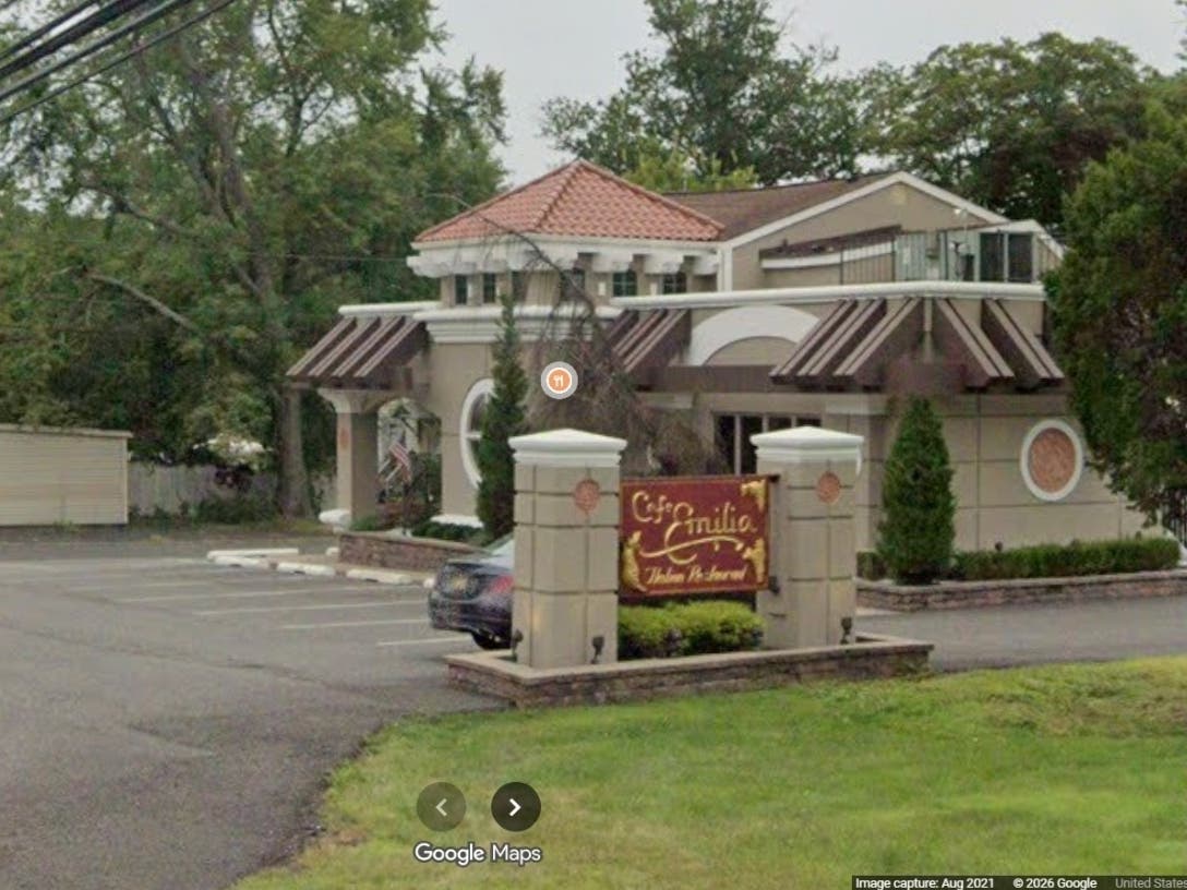 Hearing on Cafe Emilia's rooftop bar, expansion plans delayed