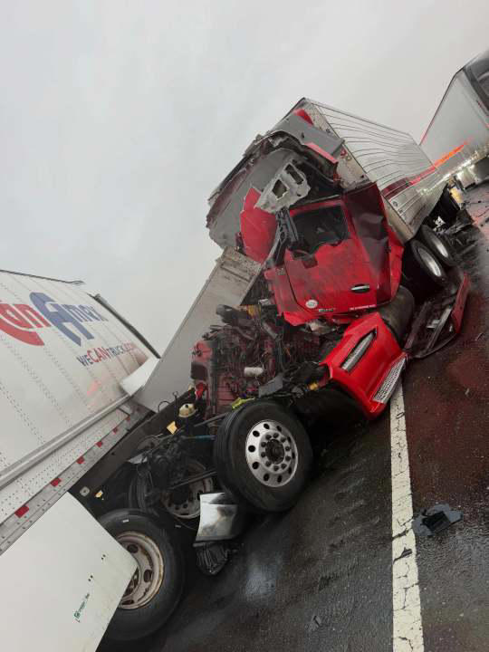 Multiple crashes involving big rigs impact I-5, hazmat situation reported
