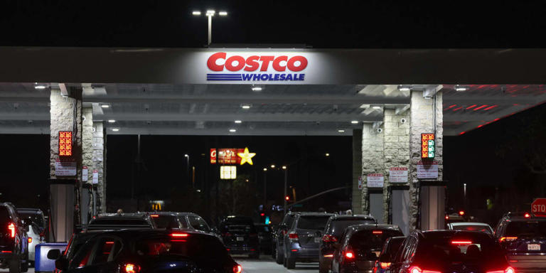 Costco gas demand hits records, as shoppers try to stay ahead of future ...