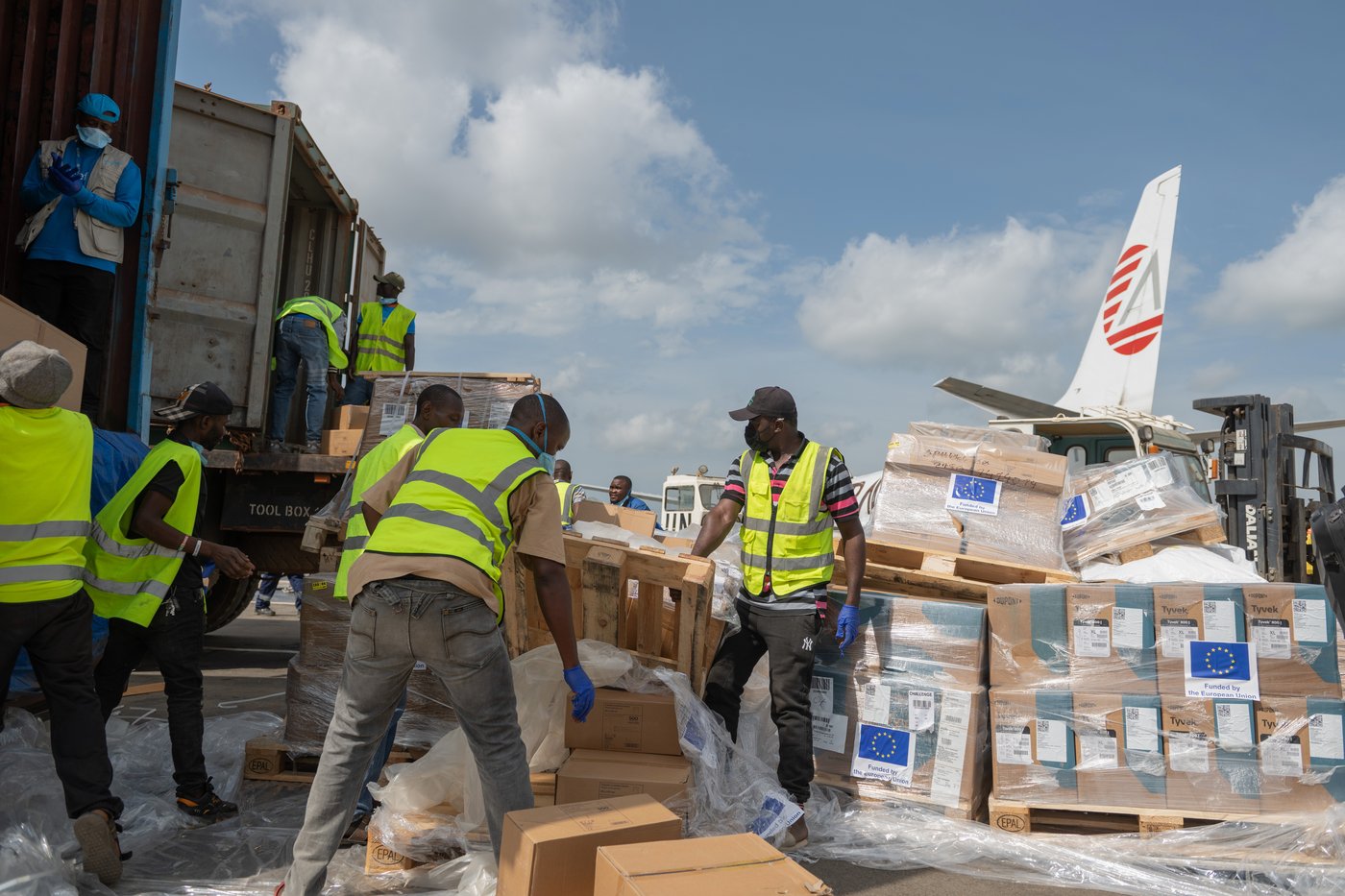 More than 24,000 immigration documents could be suspended by Ebola ...