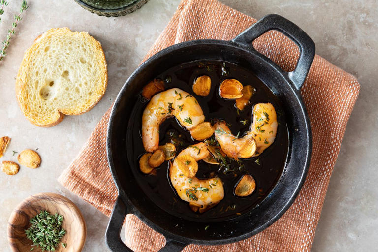 Bobby Flay makes this 5-ingredient appetizer 'all the time'