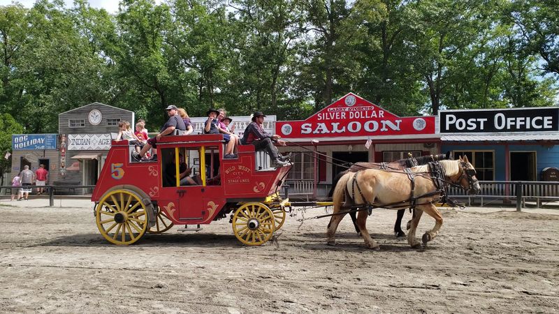 New Jersey’s only western theme park has stagecoach holdups, gold ...