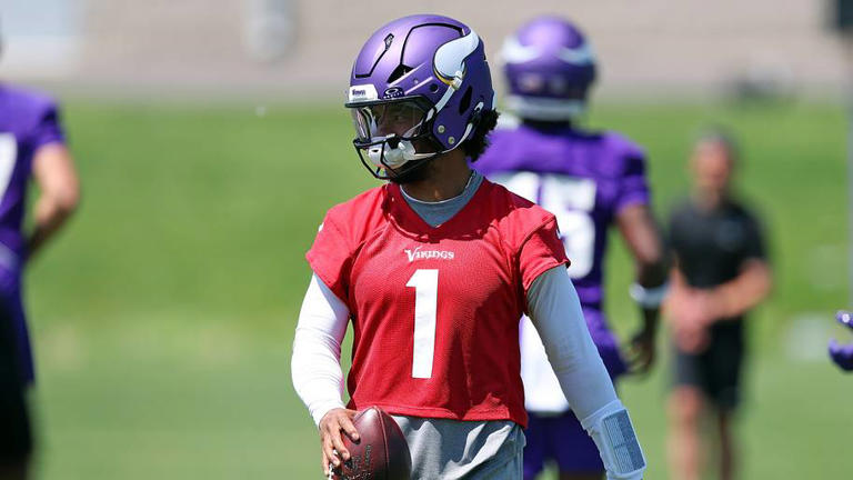 Grading every major NFL QB move of the offseason from Kyler Murray to ...