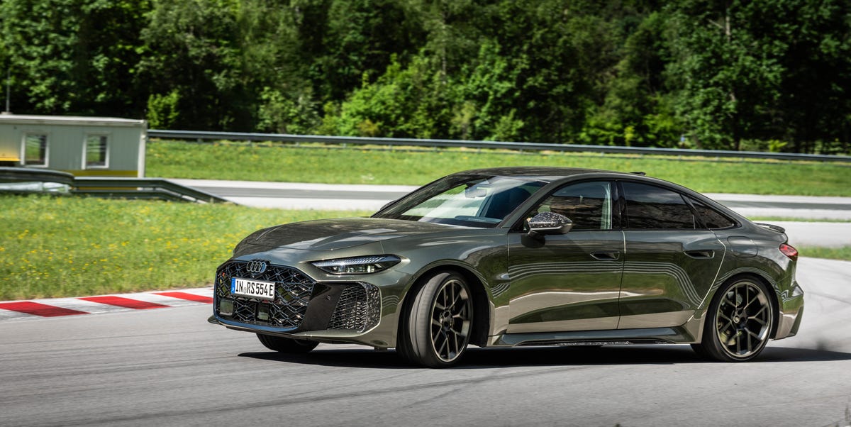 Slide ruler: The new Audi RS5 loves to go sideways