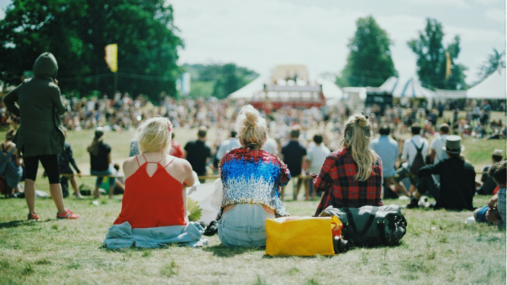 Is 'Blue Dot Fever' coming for mid-tier festivals?