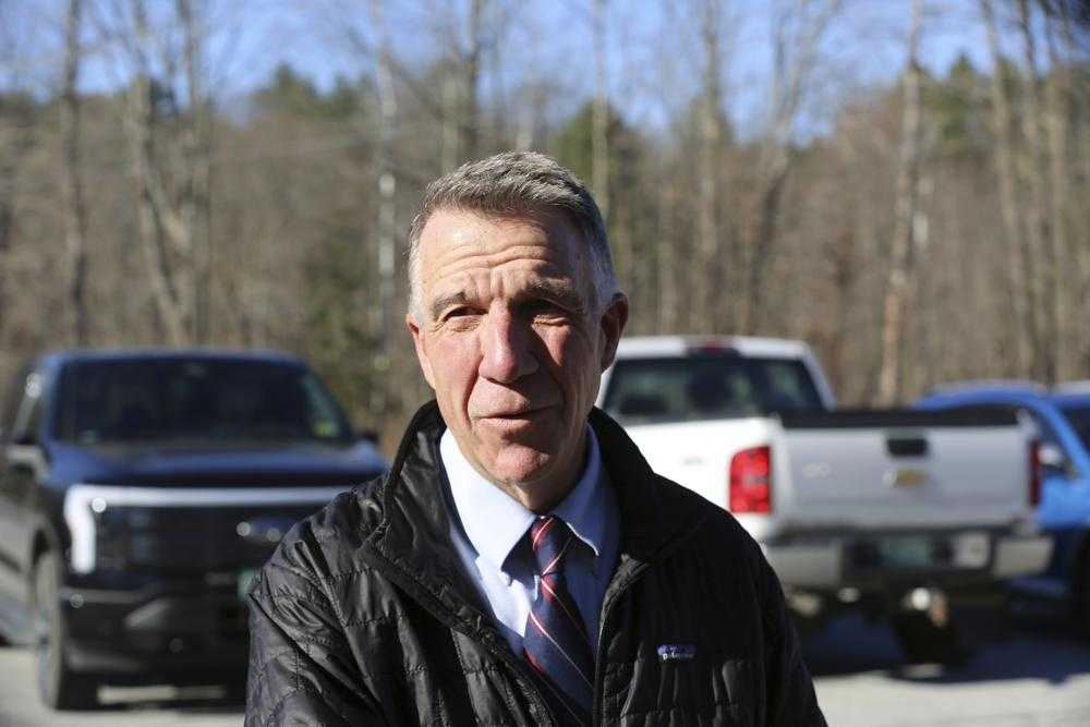Phil Scott announces plans to run for sixth term as Vermont governor