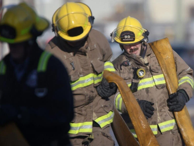 Busy morning for Winnipeg firefighters