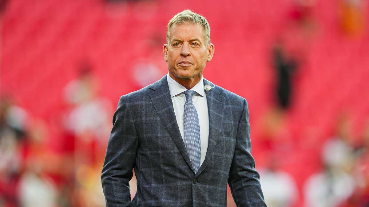 Cowboys legend Michael Irvin in pain over Dallas not giving Troy Aikman ...