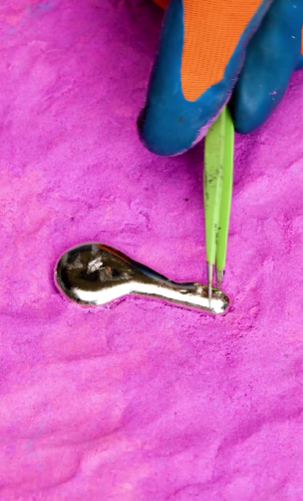 Smart metal scrap recycling that turns waste into art!