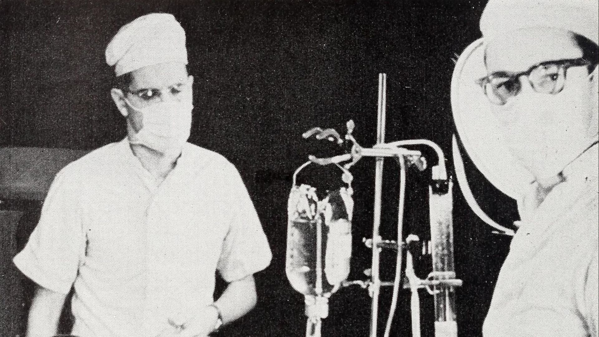 20 medical firsts that were brave, brutal, or both