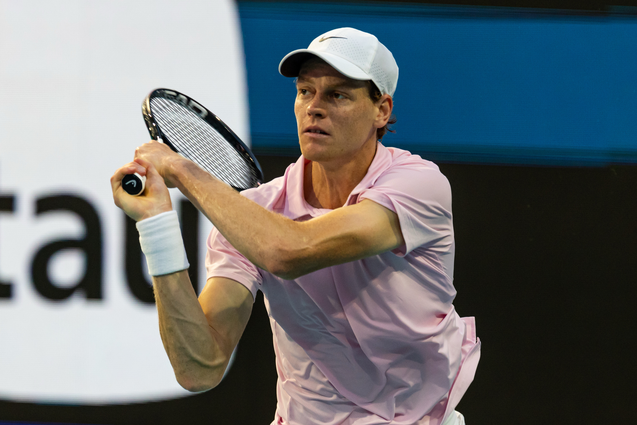 Can't beat the heat: World No. 1 Jannik Sinner falls in second round of ...