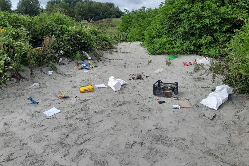 Broken glass, barbeques and piles of litter left on Cork beach after ...