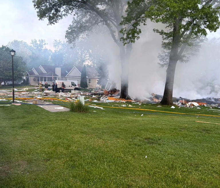 Man dead, woman critically injured after home explosion in attempted ...