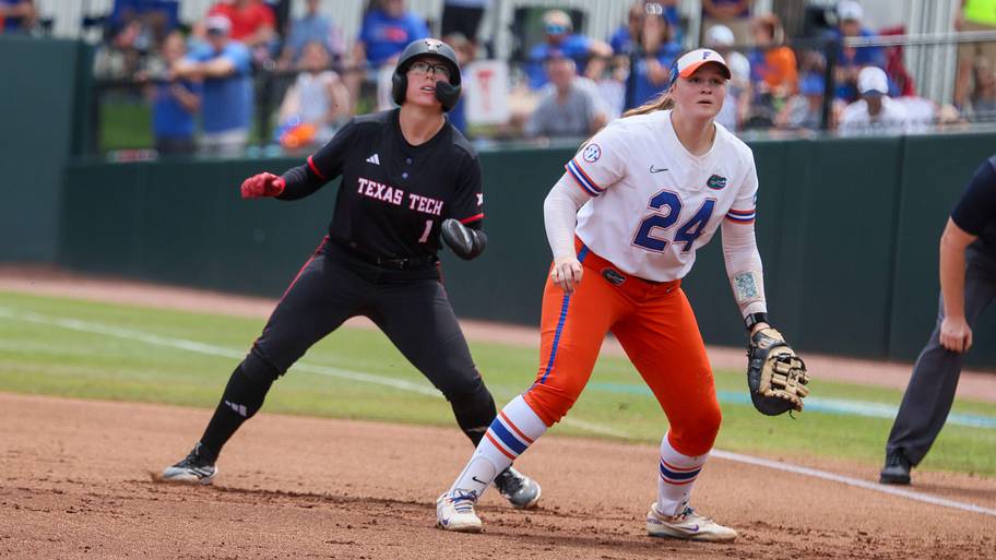 Mia Williams gets similar treatment at WCWS after last week's testy ...