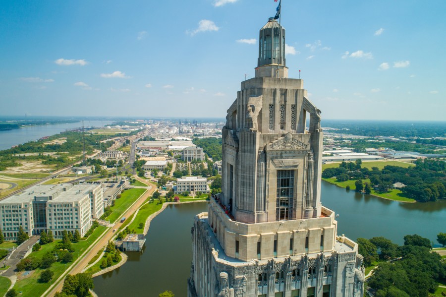Louisiana lawmakers pass congressional redistricting bill