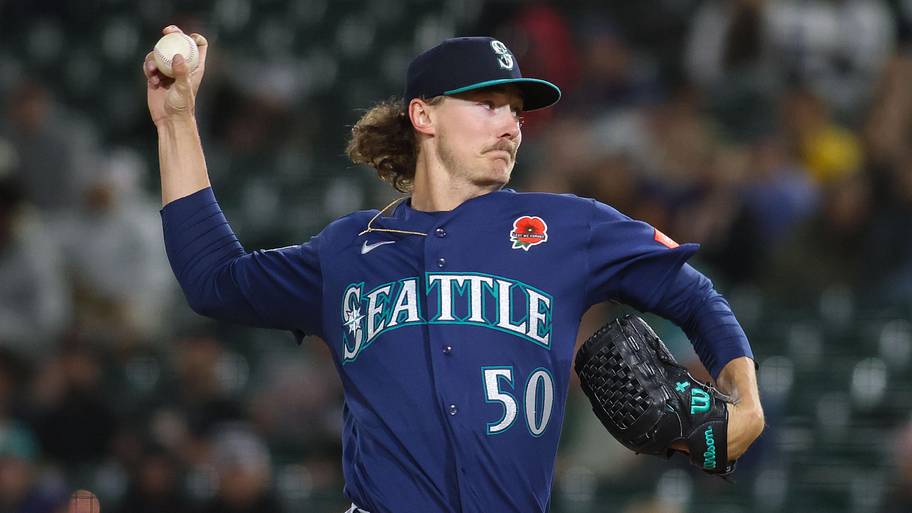 The Mariners should enjoy their piggyback ride into first place