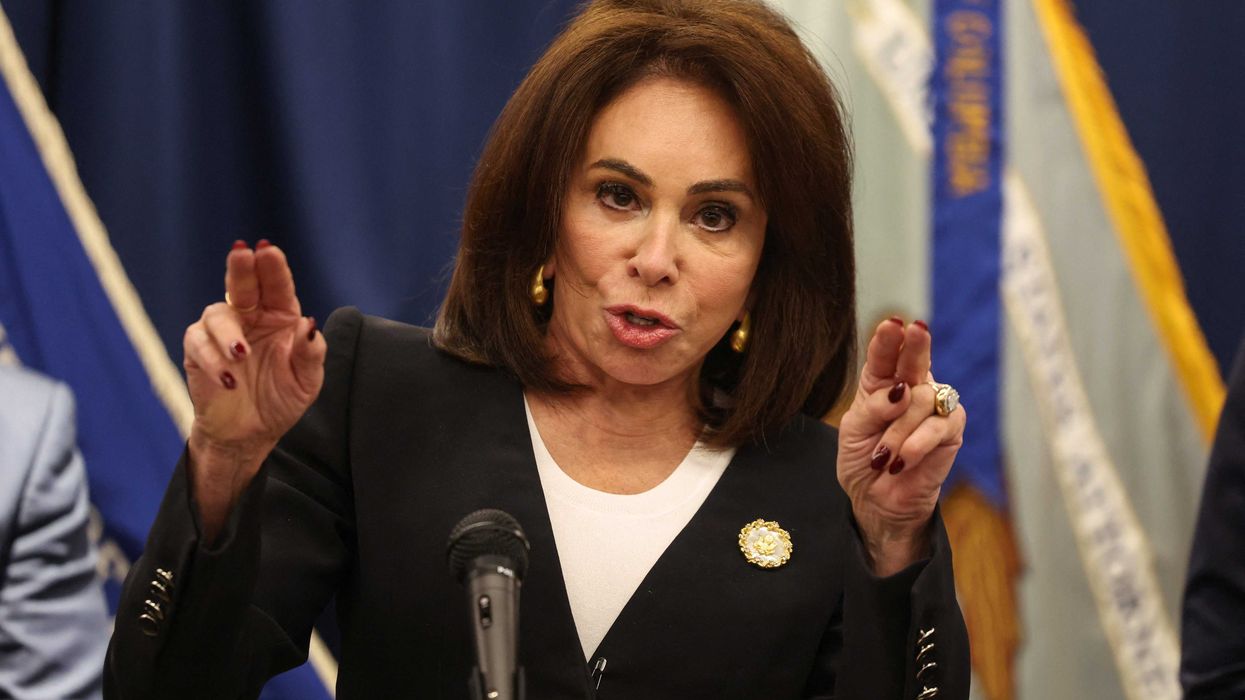 DOJ subpoenas Reddit in effort to unmask ICE critics