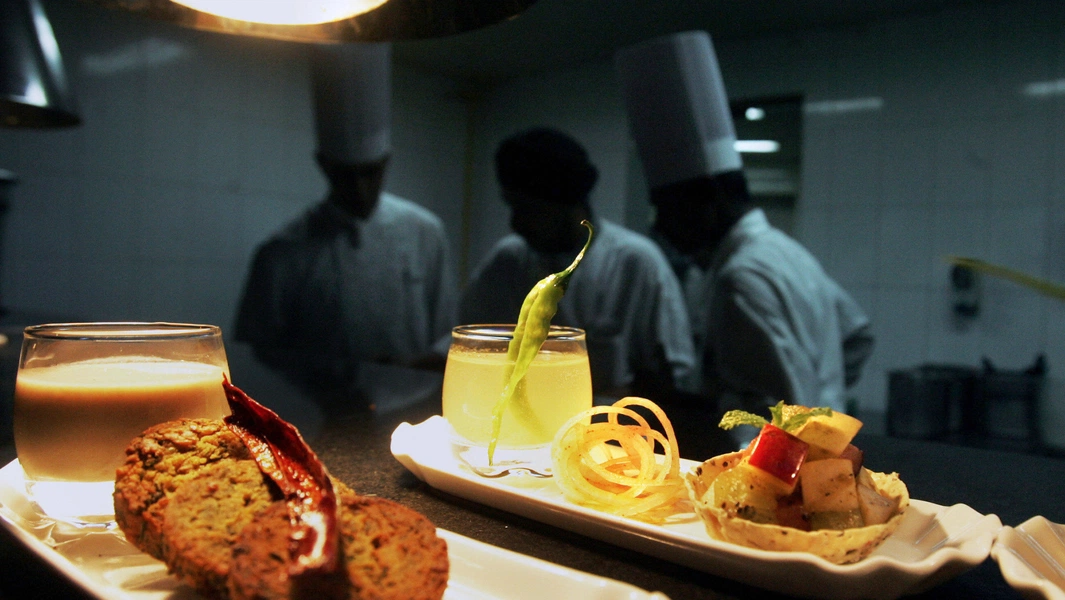 Vikas Khanna shares five golden rules for perfect curry