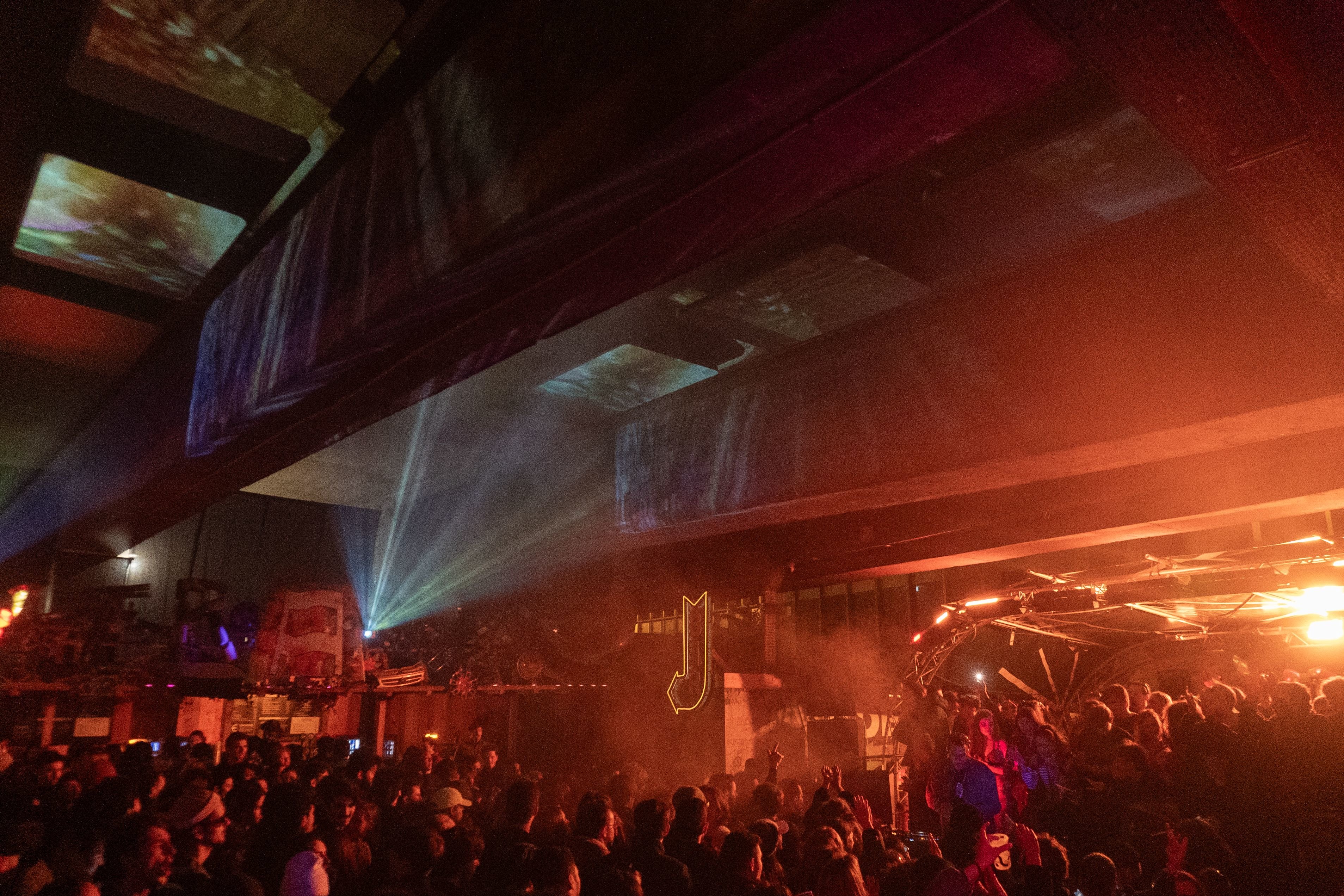 Watch parties, tournois, DJ sets… Pour la Coupe du monde de football ...