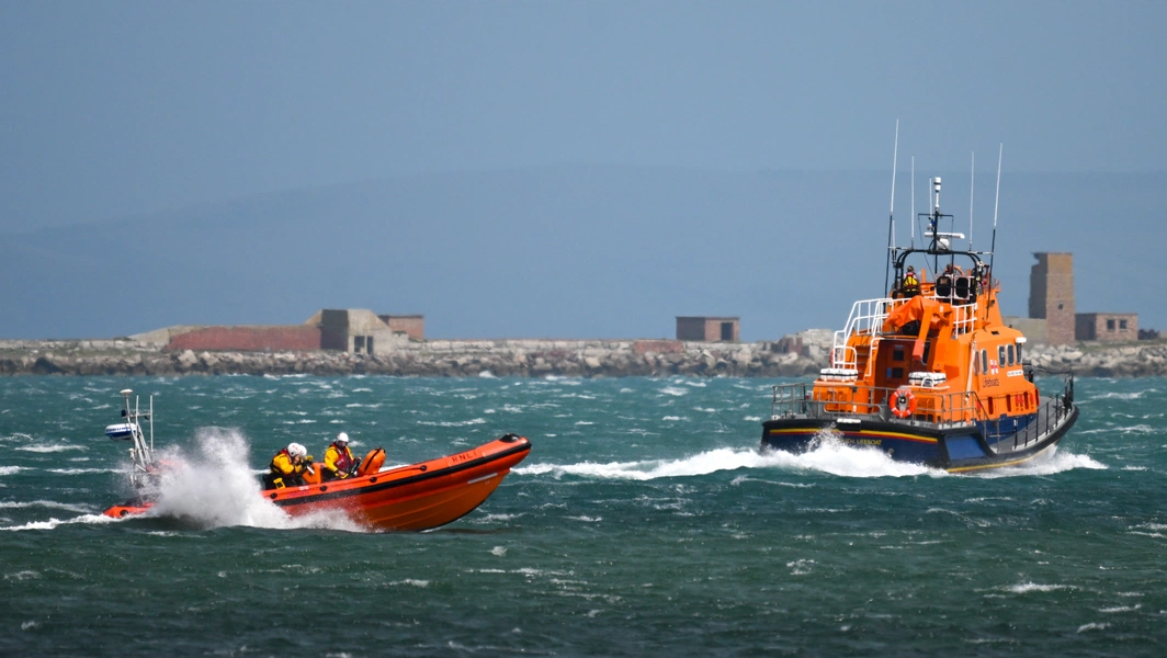 Witness recounts moment teen was swept to sea in Withernsea tragedy