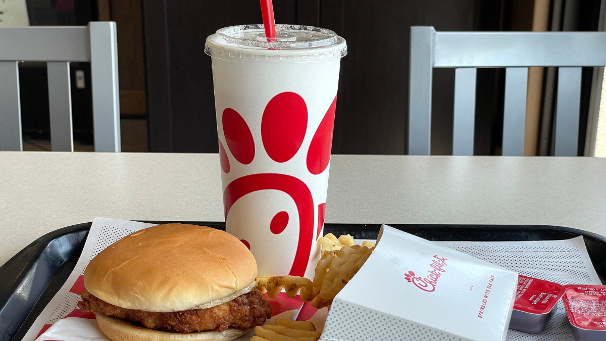 Chick-fil-A brings back peach milkshake, Cow Appreciation Day and more ...