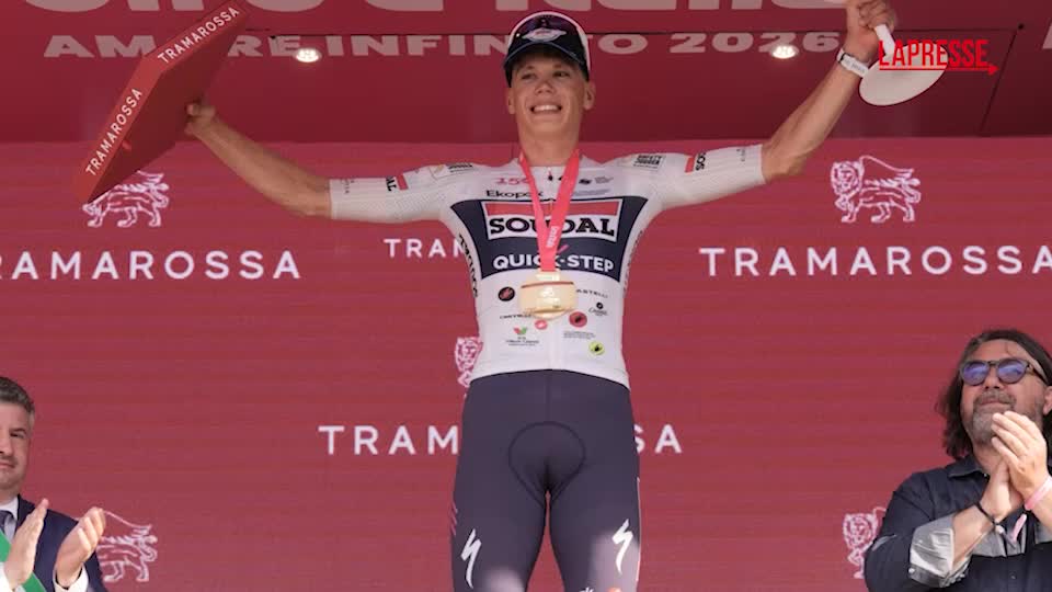 Giro d'Italia, Magnier vince ancora: Vingegaard resta saldo in maglia rosa