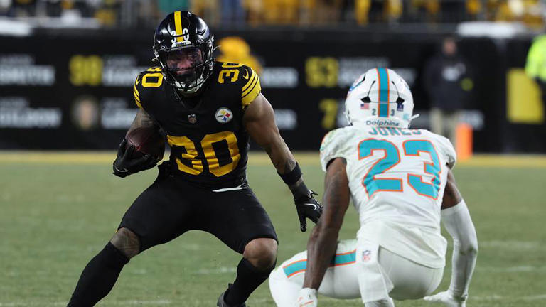 Steelers' Jaylen Warren shares new playing weight