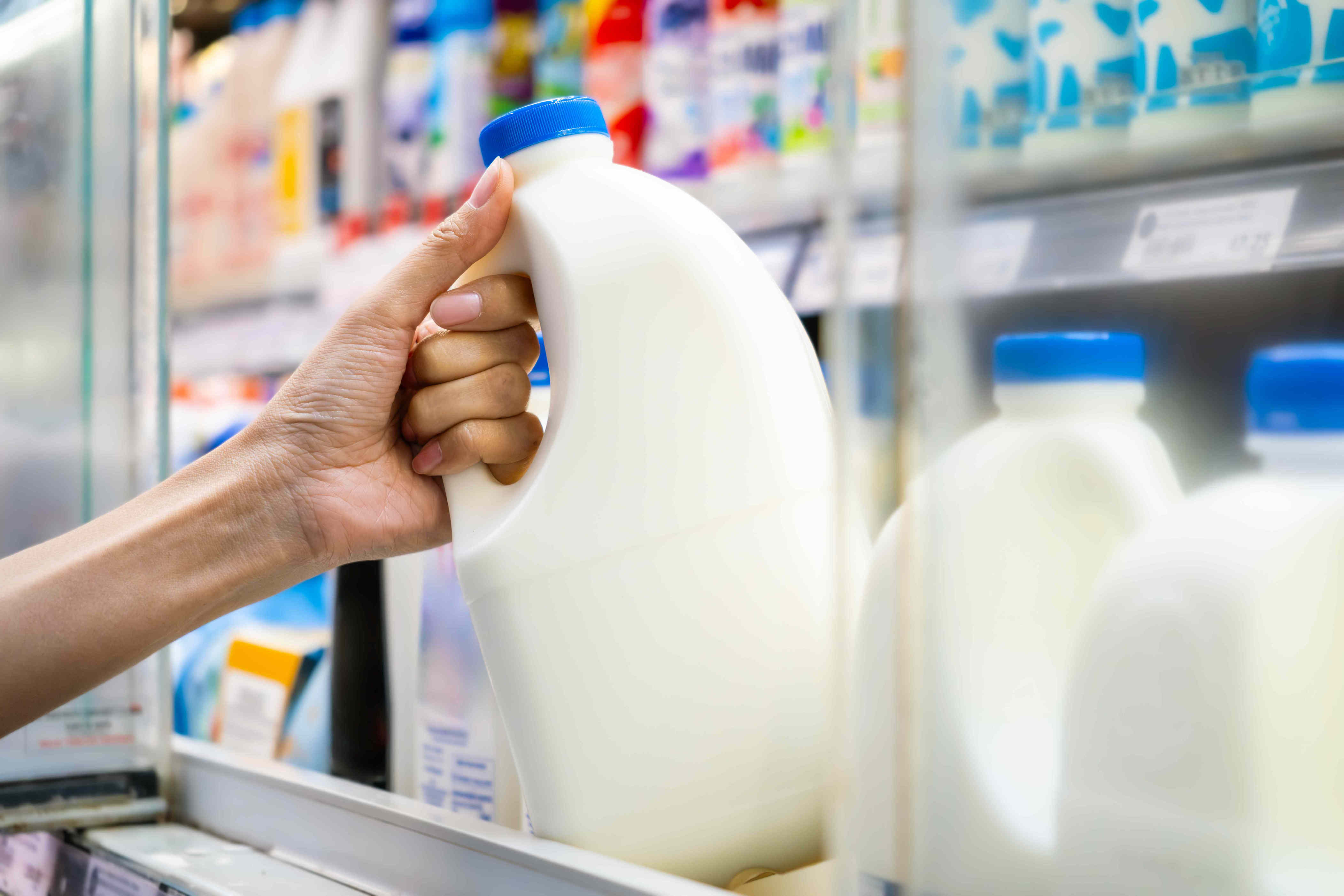 Never buy milk if you see this red flag at the grocery store