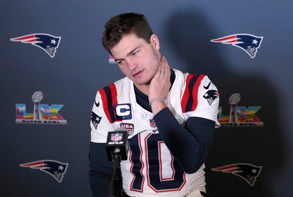 Patriots QB Drake Maye left speechless by NFL reporter’s unique ...