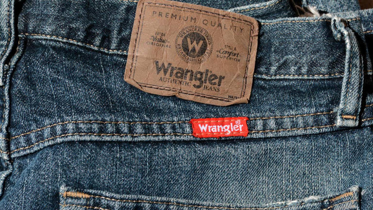 Wrangler and Coors launch unique 'beer chords' jeans with Chase Rice's ...