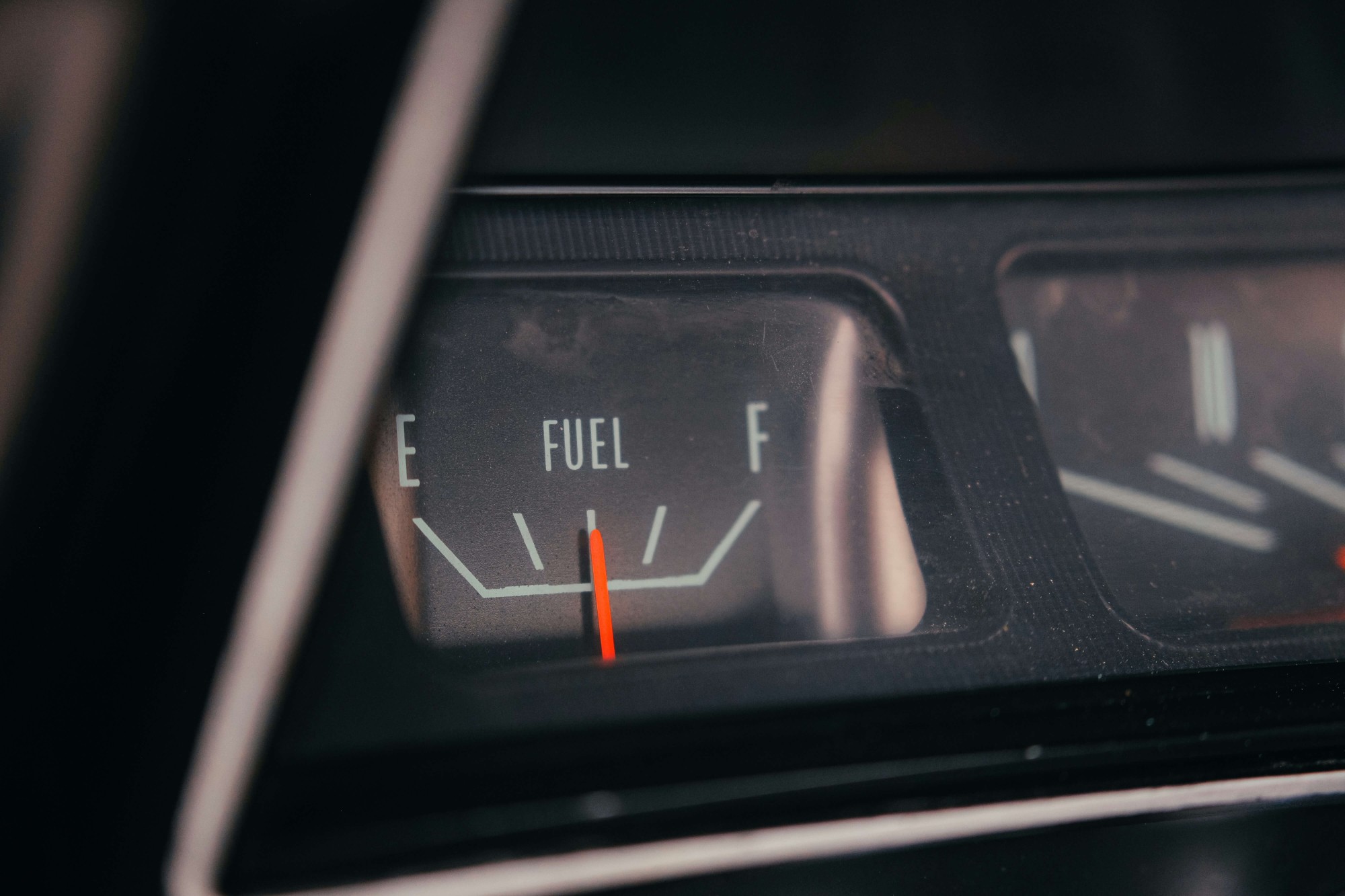 7 gas-saving habits that actually work, according to mechanics