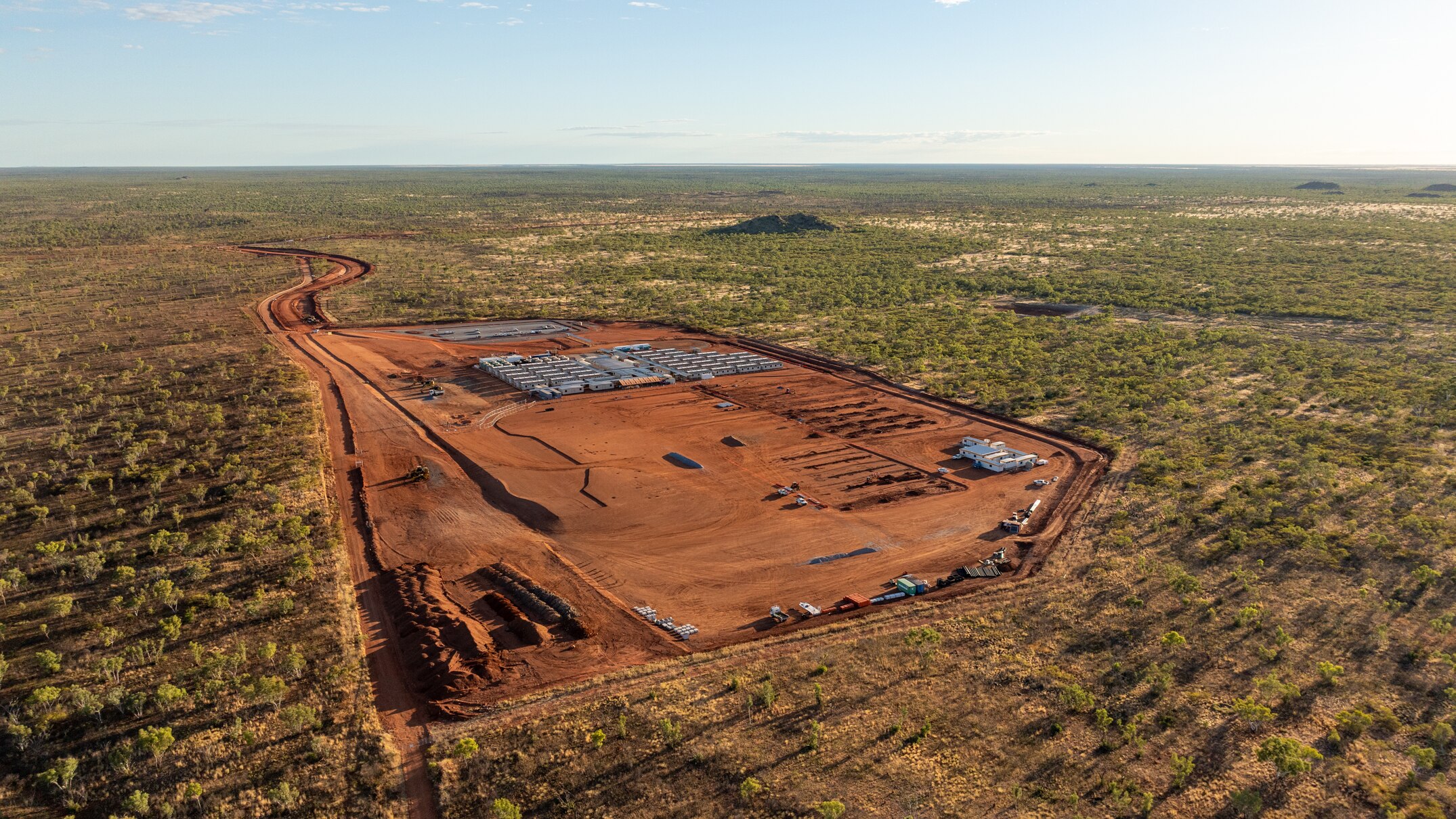 Aggreko building Australia's largest hybrid power plant in outback ...