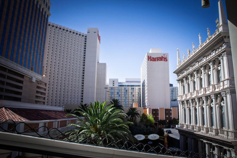 Fertitta Entertainment agrees to buy Caesars Entertainment for $17.6 ...