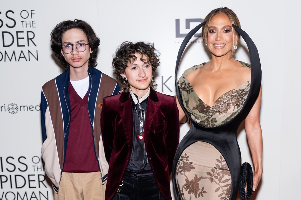 Jennifer Lopez fights tears as she reveals both her twins are moving ...
