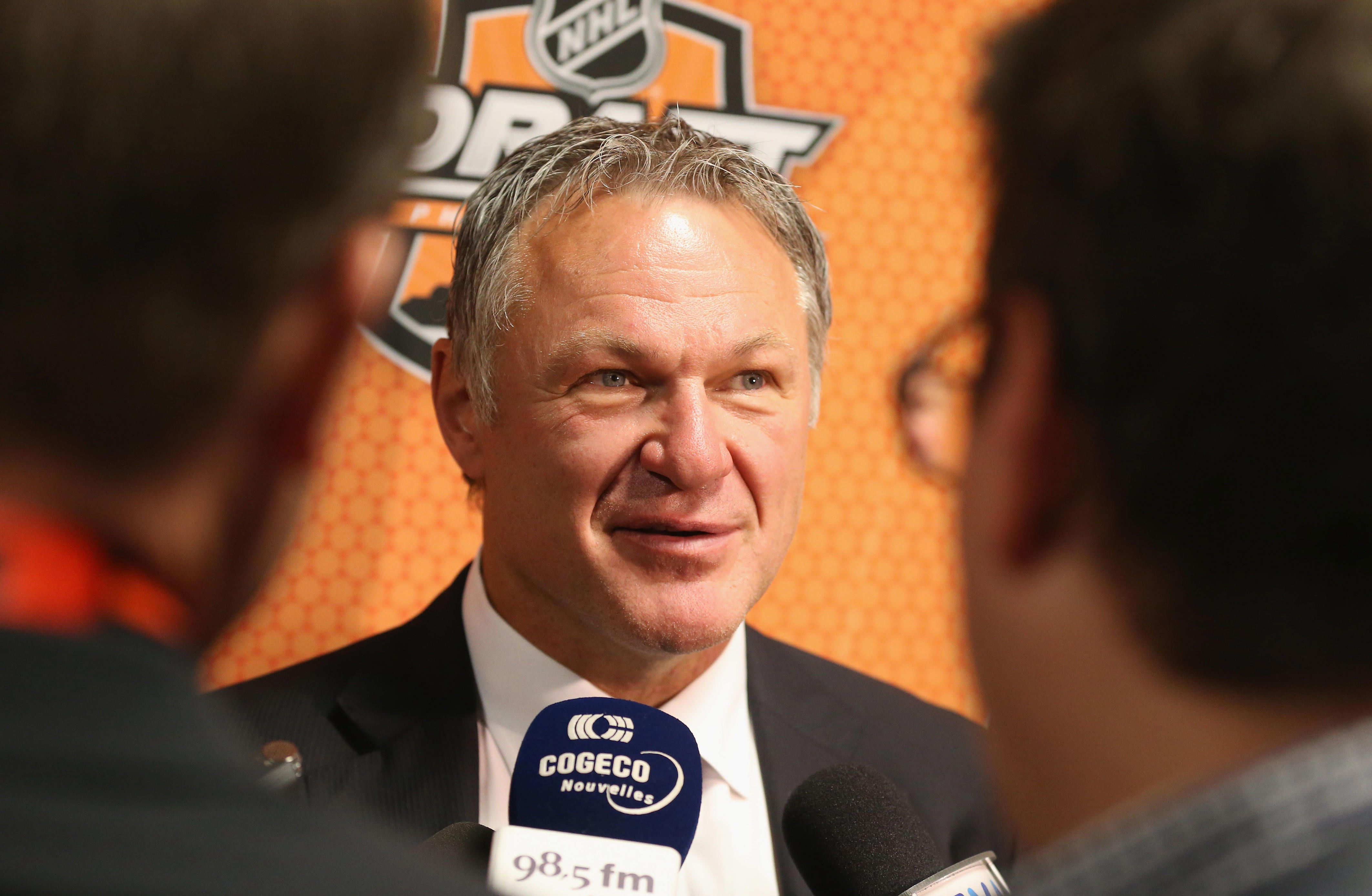 Claude Lemieux, four-time NHL champion, found dead in Lake Park store