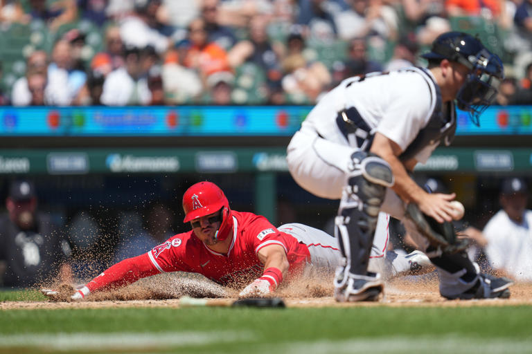Grayson Rodriguez pitches 5 strong innings as Angels stay hot with 7-1 ...