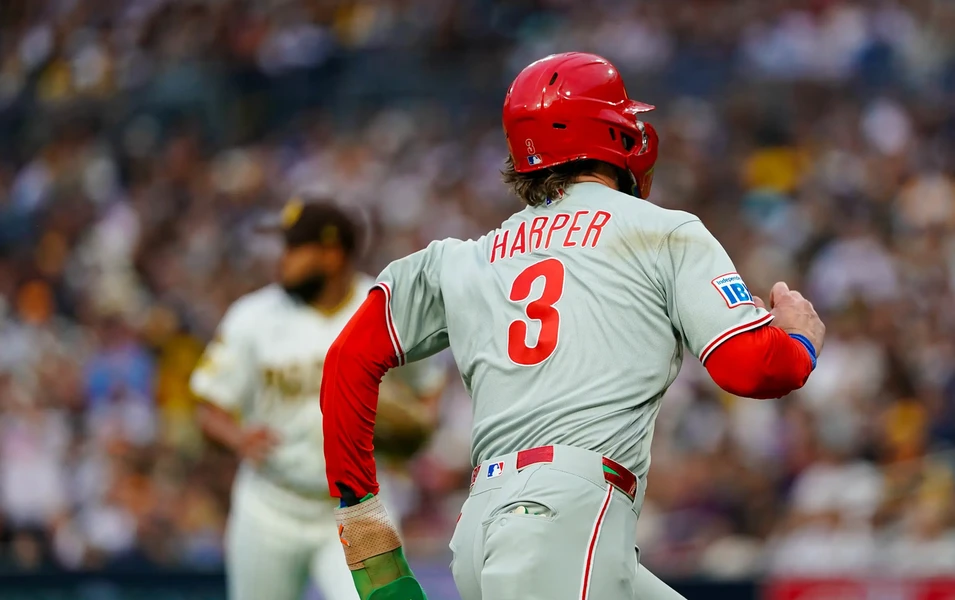 Padres troll Bryce Harper over viral toothpaste TikTok