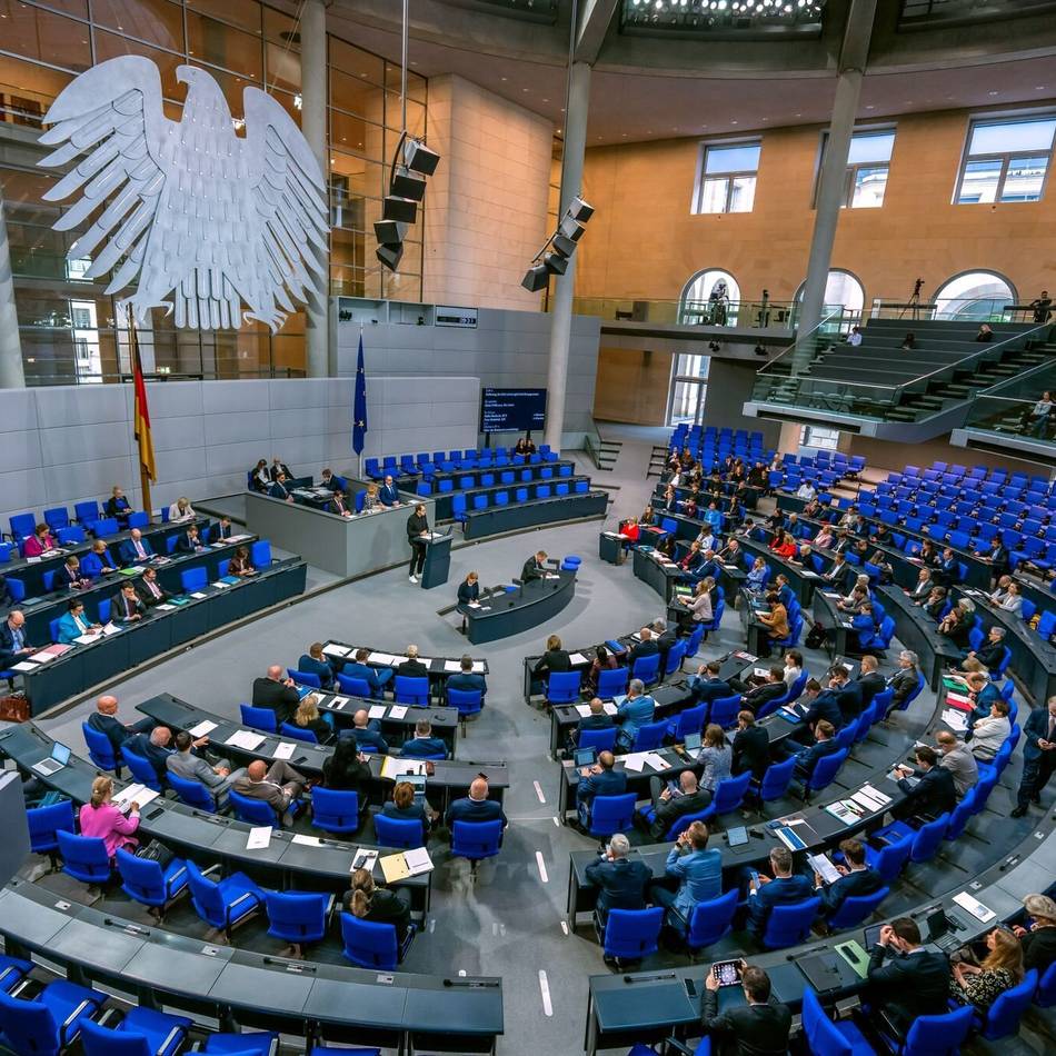 Streit um Diäten – Opposition fordert Tempo von Schwarz-Rot