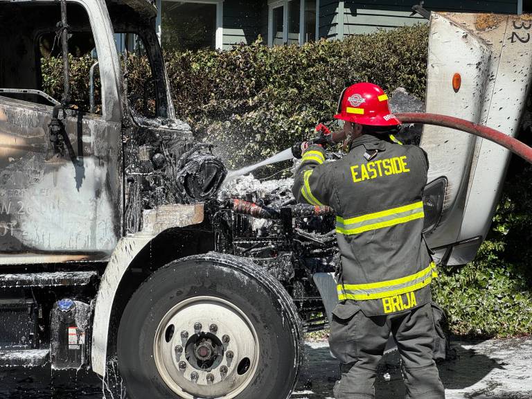 Delivery truck catches fire on Mercer Island