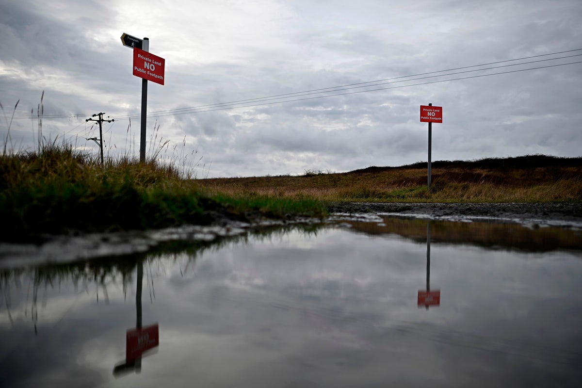 Body of teenage boy found in Kent pond as fresh heat alert issued