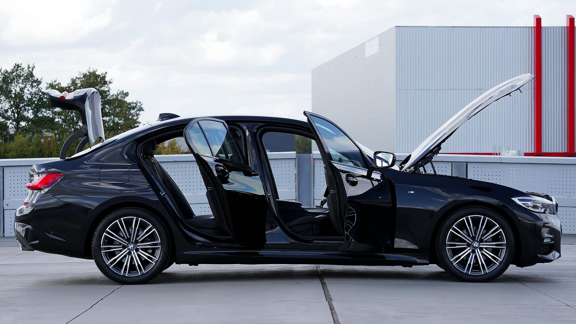 10 perks of owning a sedan & 10 huge downsides