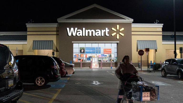 Walmart’s $15 cotton-linen shirt is 'perfect' for hot summer days, and ...