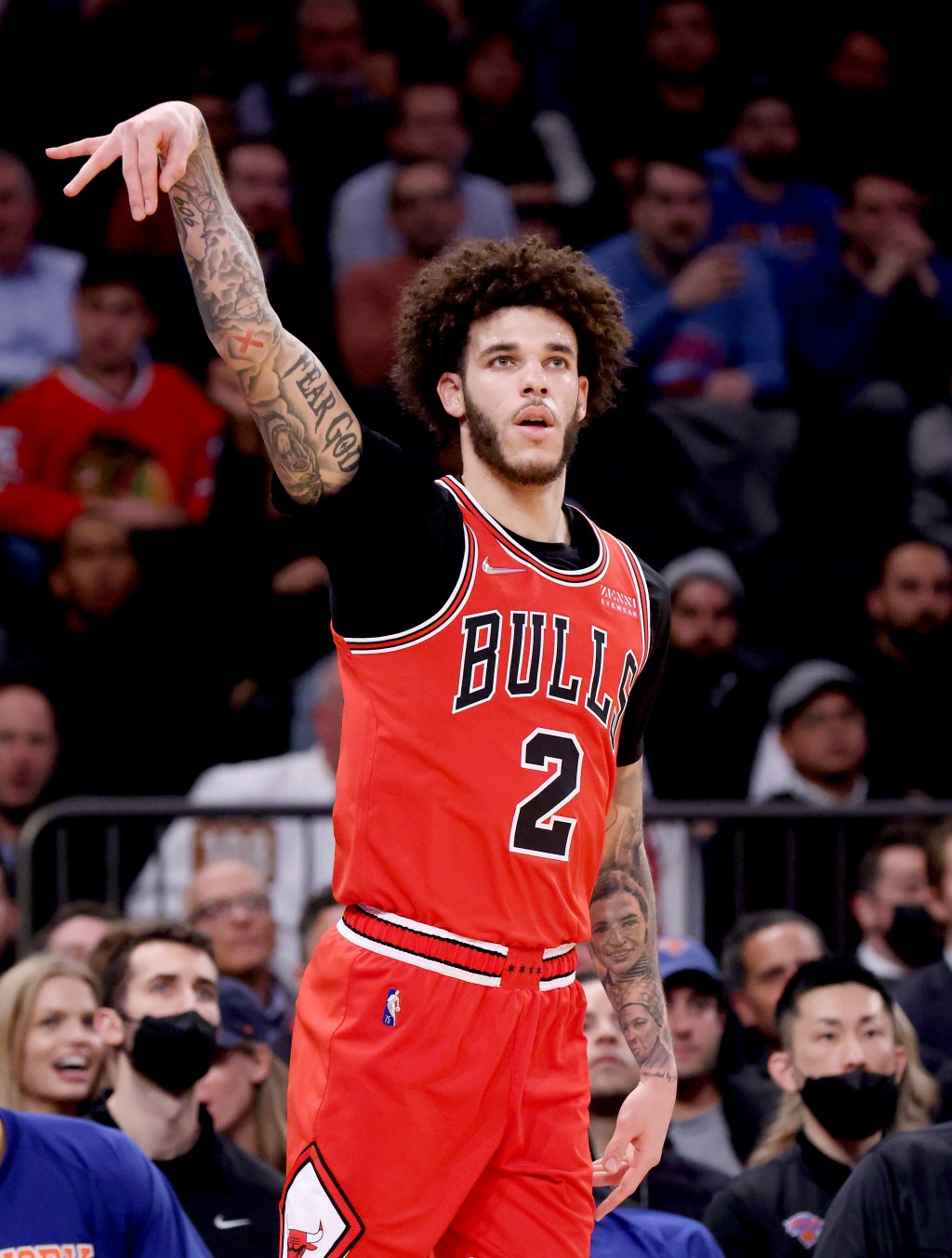 Lonzo Ball gives blunt assessment on $240 million Austin Reaves ...