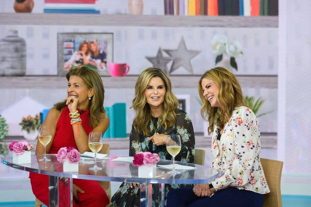 Natalie Morales praises 'older sister' Maria Shriver: 'She stayed true ...
