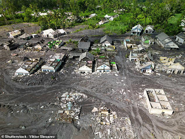 Scientists warn threat from America's most dangerous volcano could ...