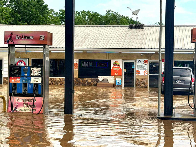 Woman dies in sudden Cocke County floods