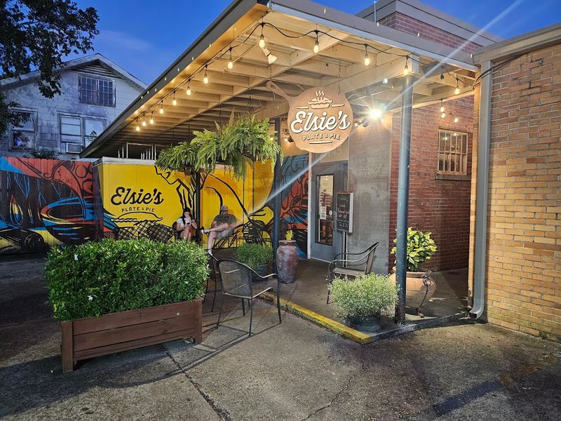 This Louisiana diner looks like 1952 and serves pies that taste like ...