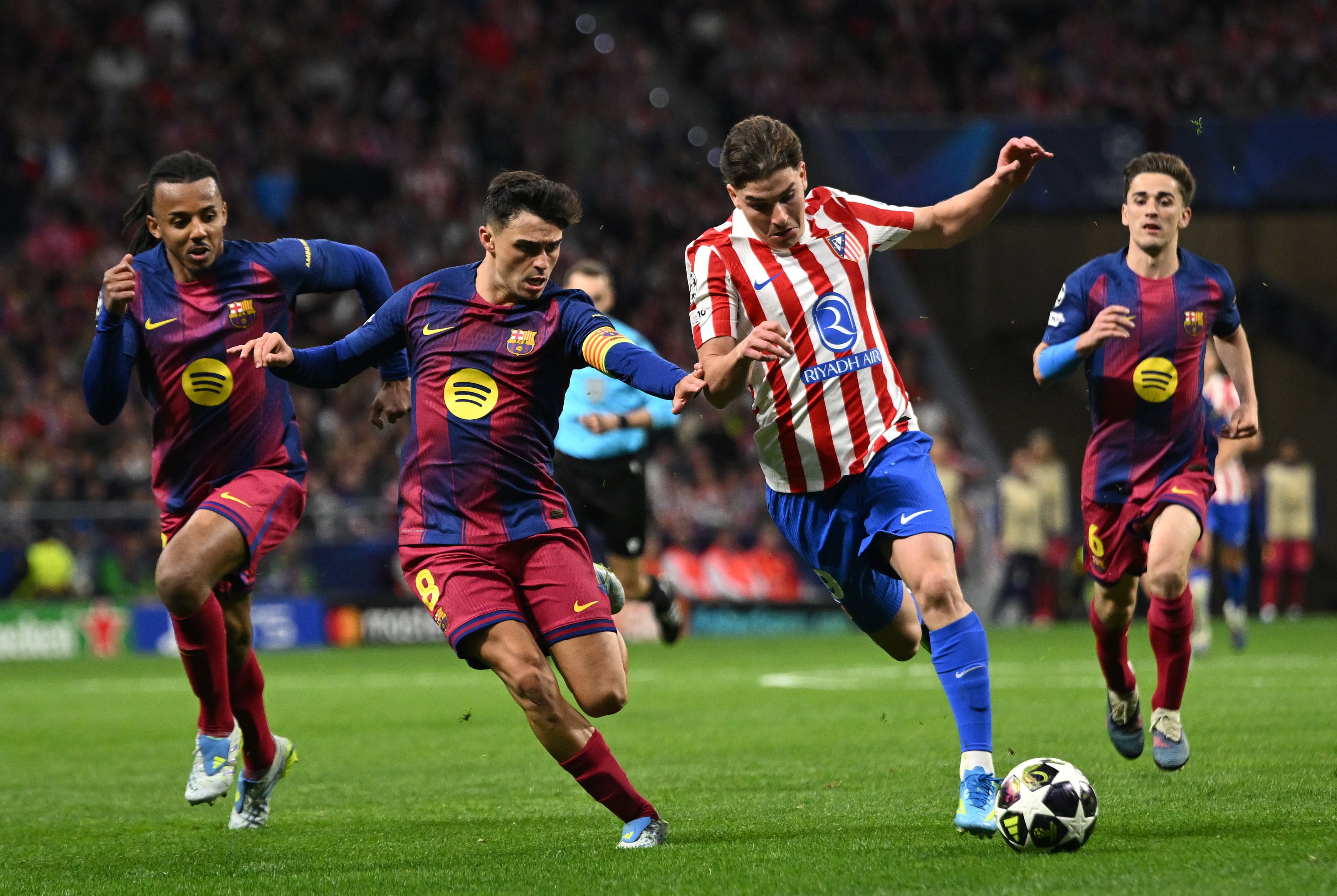 El Barcelona acuerda las condiciones con Julián Alvarez para ficharlo y ...